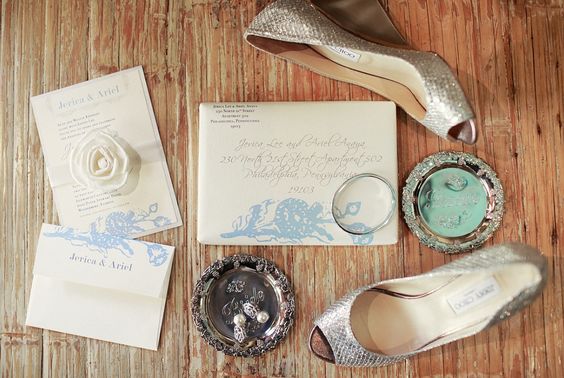 Tips and Tricks for Mailing Wedding Invites - Beacon Lane Blog