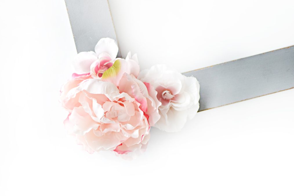 DIY Bridal Shower Floral Photo Booth Frame - Beacon Lane